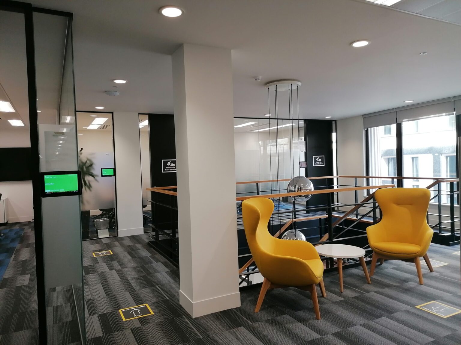 Room booking system - Meeting room solutions | Runtech