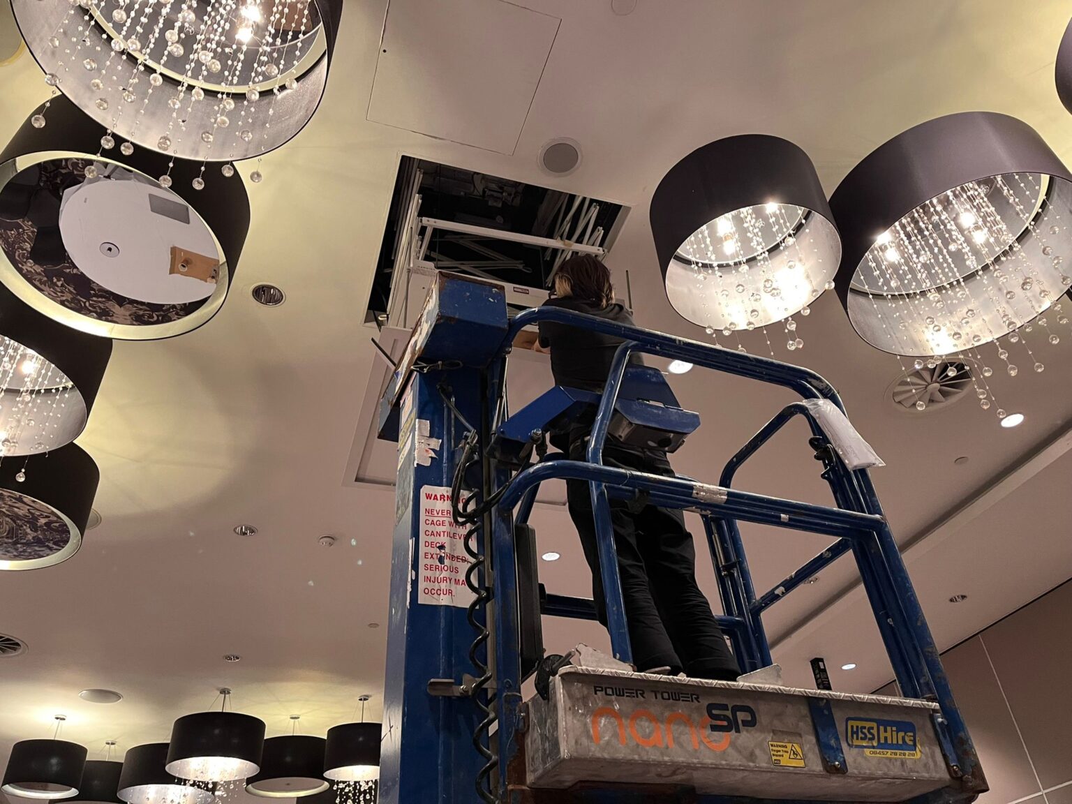 Runtech: Audio Visual and Voice & Data Integrator | London & UK