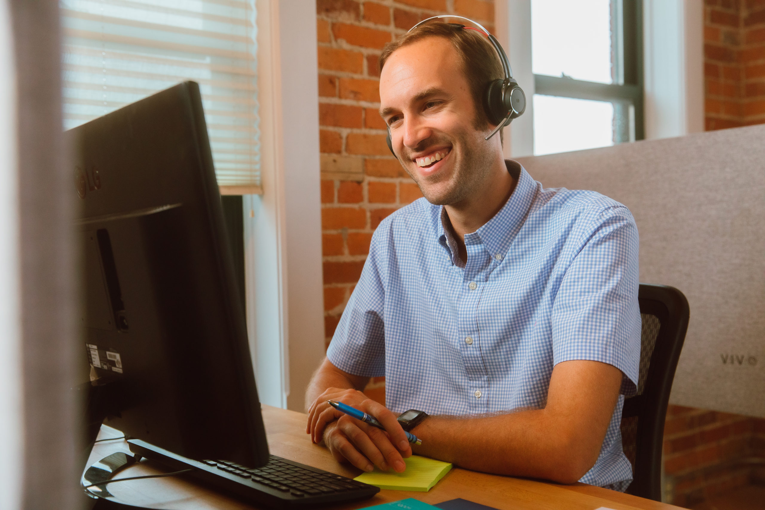 Zoom Phone | Cloud VoIP phone service | Runtech